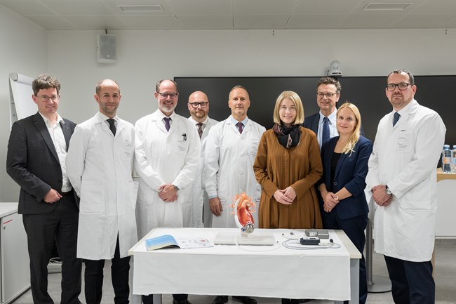 Fünf Jahre Kunstherzimplantation am Kepler Uniklinikum | Kepler ...